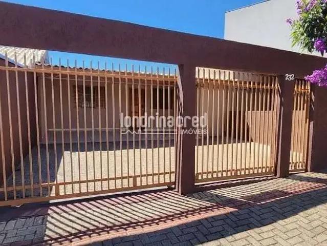 Casa / Sobrado para Venda em Londrina/PR Leonor 4 Quartos