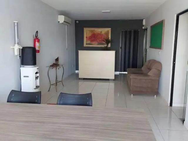 Casa / Sobrado para Venda em Londrina/PR Leonor 1 Quartos