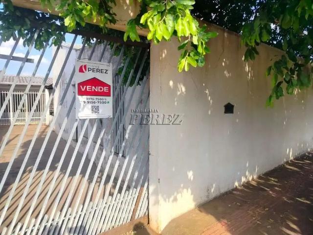 Casa / Sobrado para Venda em Londrina/PR Leonor 2 Quartos