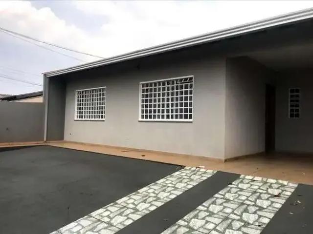 Casa / Sobrado para Venda em Londrina/PR Leonor 2 Quartos