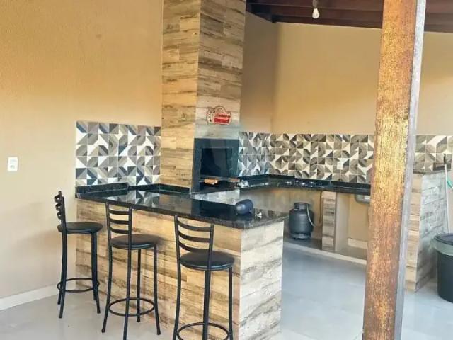 Casa / Sobrado para Venda em Londrina/PR Leonor 3 Quartos