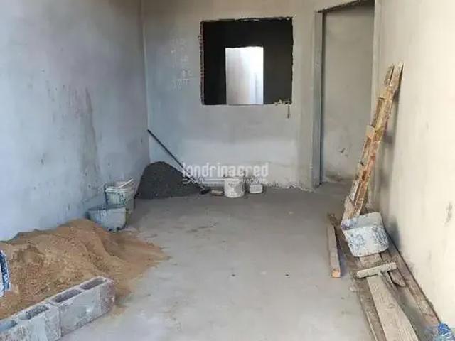 Casa / Sobrado para Venda em Londrina/PR Leonor 3 Quartos