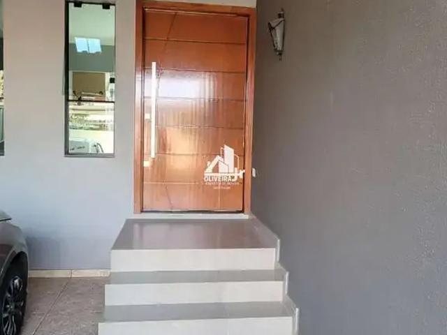 Casa / Sobrado para Venda em Londrina/PR Leonor 3 Quartos
