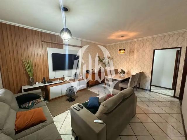 Casa / Sobrado para Venda em Londrina/PR Leonor 3 Quartos