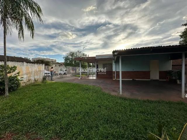 Casa / Sobrado para Venda em Londrina/PR Leonor 3 Quartos