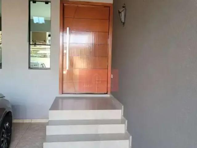 Casa / Sobrado para Venda em Londrina/PR Leonor 3 Quartos