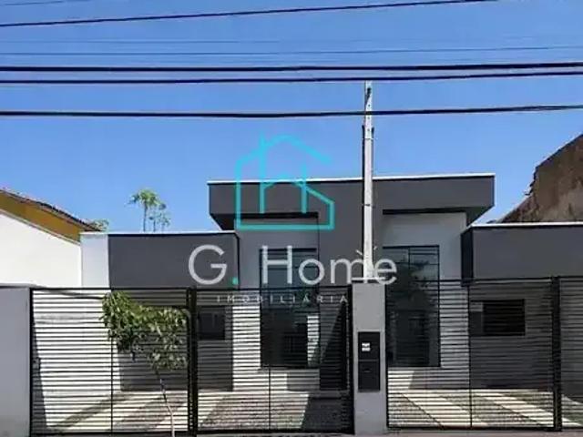 Casa / Sobrado para Venda em Londrina/PR Leonor 3 Quartos