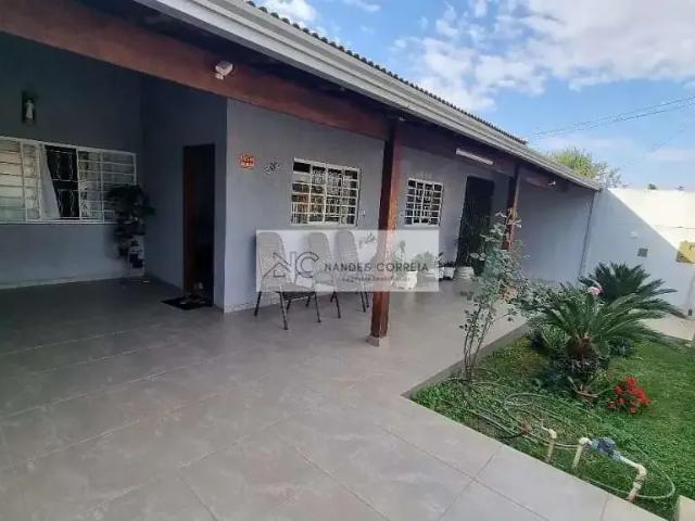 Casa / Sobrado para Venda em Londrina/PR Leonor 3 Quartos
