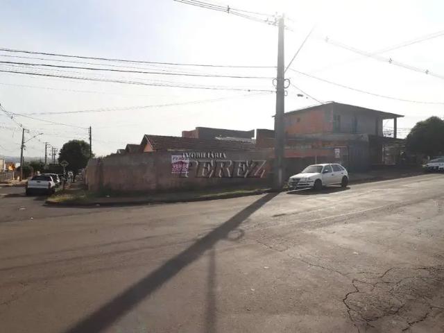 Casa / Sobrado para Venda em Londrina/PR Parigot de Souza 3 Quartos