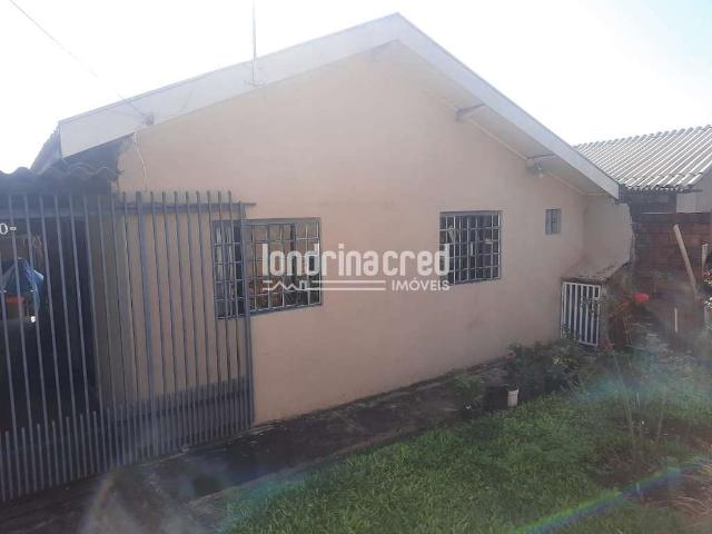 Casa / Sobrado para Venda em Londrina/PR Parigot de Souza 2 3 Quartos