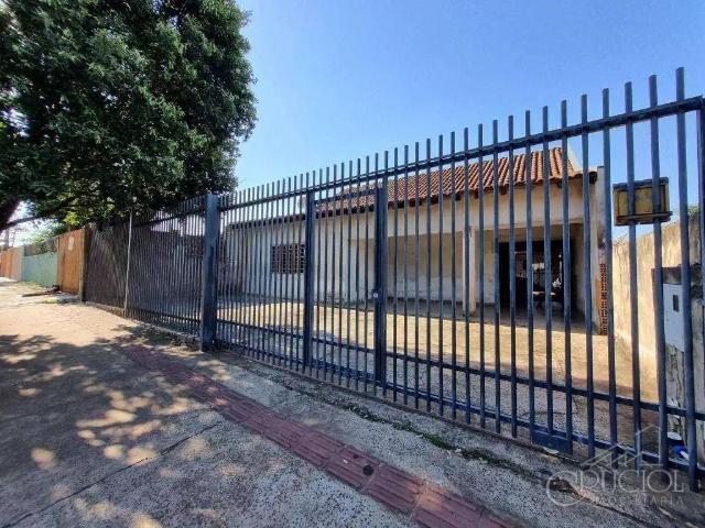 Casa / Sobrado para Venda em Londrina/PR Parque das Indústrias 3 Quartos