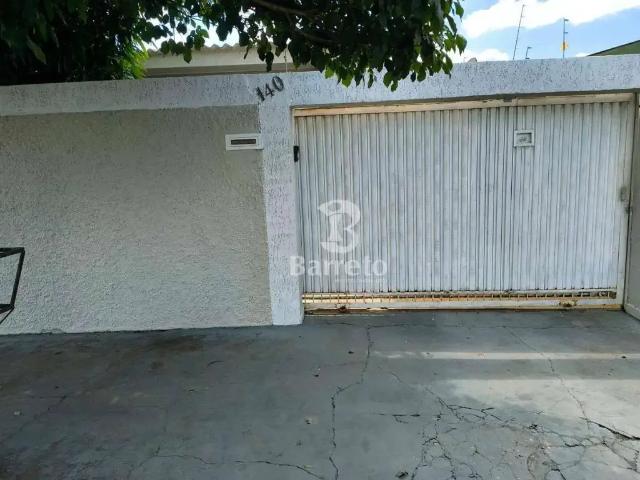 Casa / Sobrado para Venda em Londrina/PR Petrópolis 3 Quartos