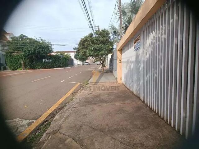 Casa / Sobrado para Venda em Londrina/PR Petrópolis 2 Quartos