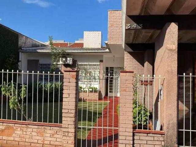 Casa / Sobrado para Venda em Londrina/PR Petrópolis 4 Quartos