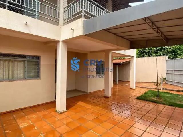 Casa / Sobrado para Venda em Londrina/PR Pinheiros 3 Quartos
