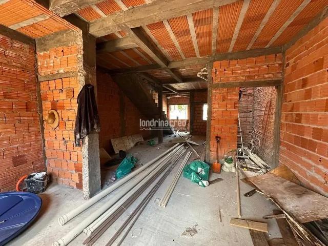 Casa / Sobrado para Venda em Londrina/PR Pinheiros 3 Quartos