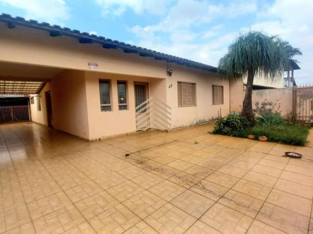 Casa / Sobrado para Venda em Londrina/PR Pinheiros 3 Quartos
