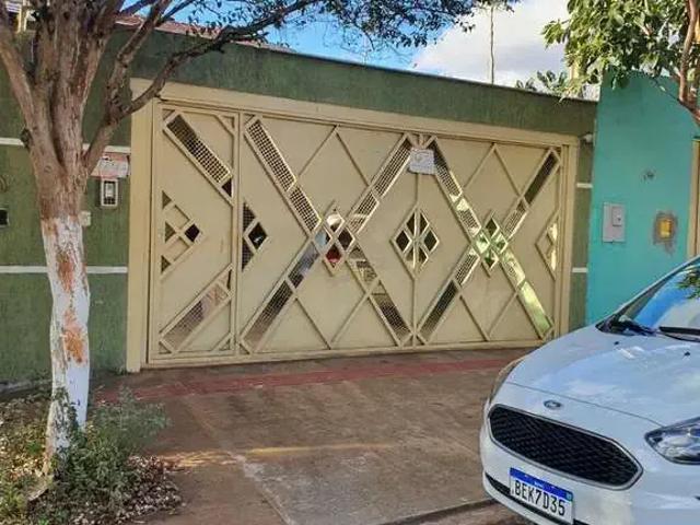 Casa / Sobrado para Venda em Londrina/PR Portal de Versalhes 1 3 Quartos