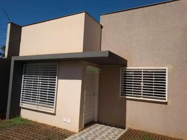 Casa / Sobrado para Venda em Londrina/PR Portal de Versalhes 2 3 Quartos