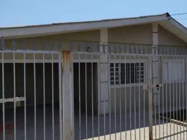 Casa / Sobrado para Venda em Londrina/PR Progresso 2 Quartos