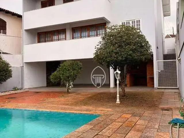 Casa / Sobrado para Venda em Londrina/PR Quebec 4 Quartos