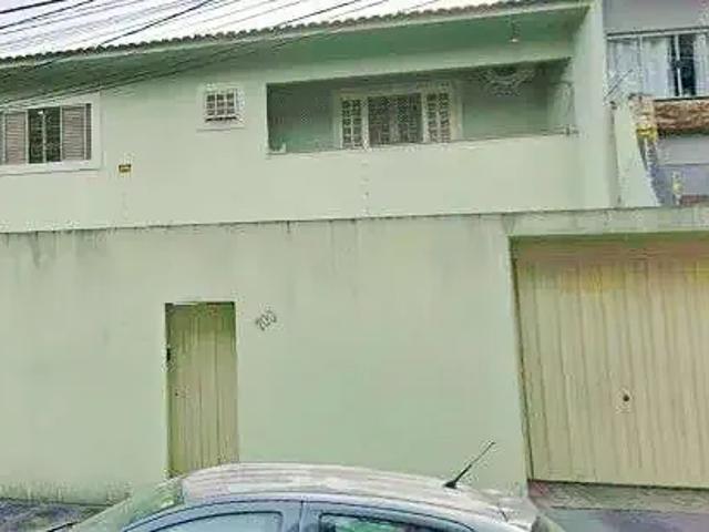 Casa / Sobrado para Venda em Londrina/PR Quebec 4 Quartos