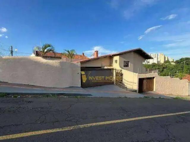 Casa / Sobrado para Venda em Londrina/PR Quebec 4 Quartos