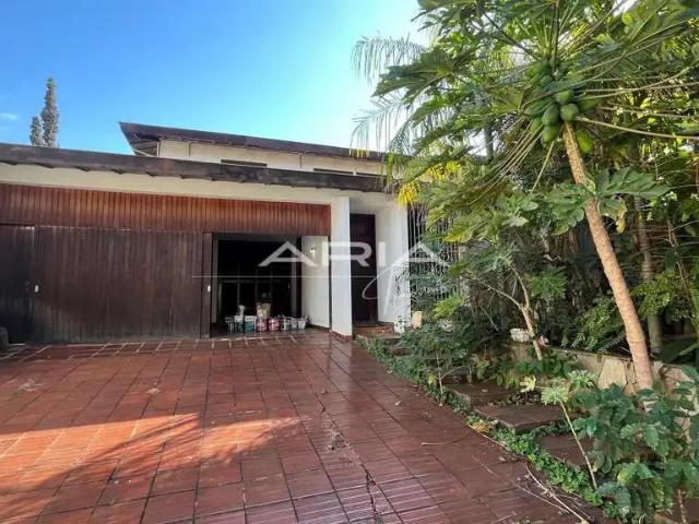 Casa / Sobrado para Venda em Londrina/PR Quebec 3 Quartos