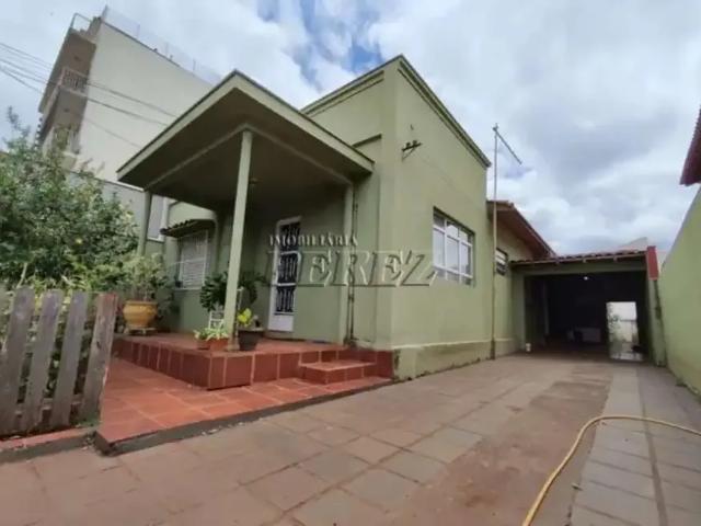 Casa / Sobrado para Venda em Londrina/PR Recreio 3 Quartos