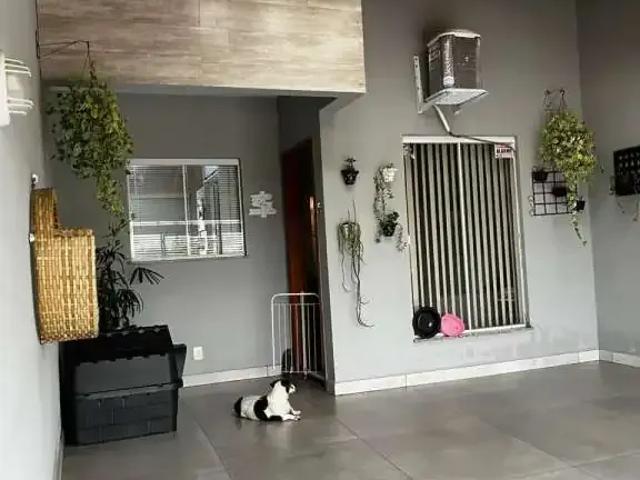 Casa / Sobrado para Venda em Londrina/PR Residencial José B Almeida 2 Quartos