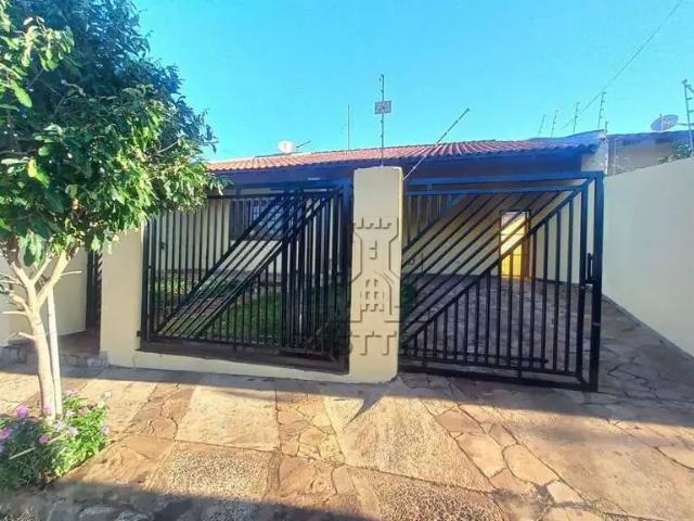 Casa / Sobrado para Venda em Londrina/PR Residencial José B Almeida 2 Quartos
