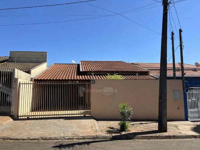 Casa / Sobrado para Venda em Londrina/PR Residencial Professora Marieta 3 Quartos