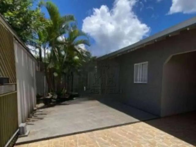 Casa / Sobrado para Venda em Londrina/PR Residencial Professora Marieta 3 Quartos