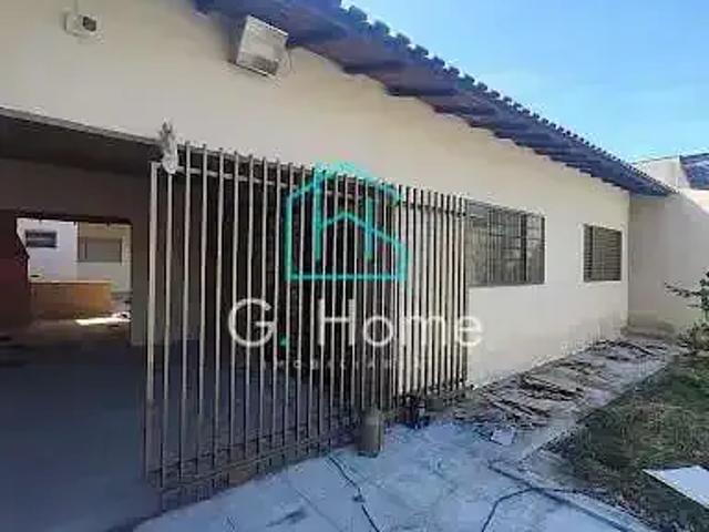 Casa / Sobrado para Venda em Londrina/PR Residencial Professora Marieta 3 Quartos
