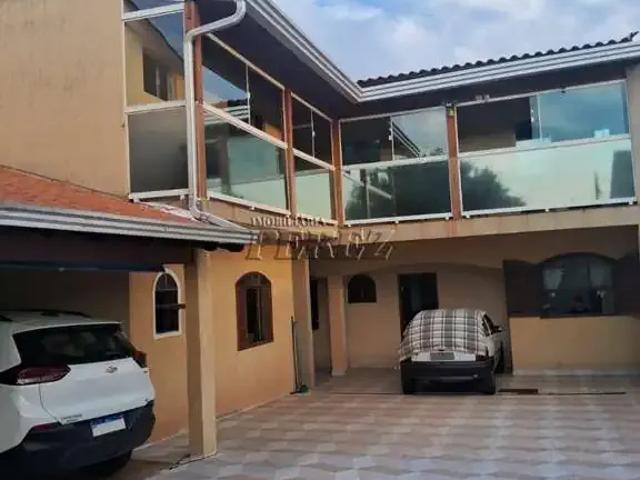 Casa / Sobrado para Venda em Londrina/PR Residencial Quadra Norte 4 Quartos