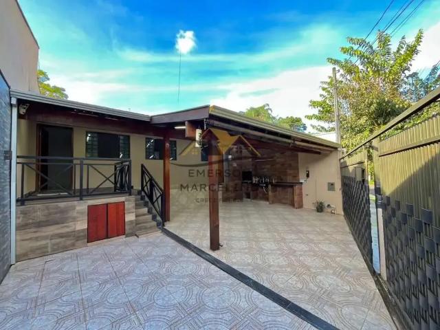 Casa / Sobrado para Venda em Londrina/PR Residencial Veneza 3 Quartos