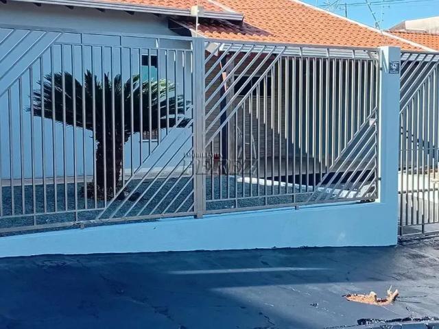 Casa / Sobrado para Venda em Londrina/PR Residencial Verona 3 Quartos