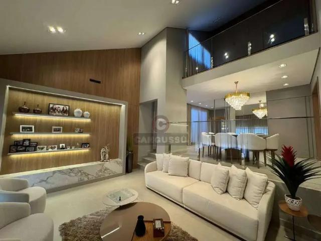 Casa / Sobrado para Venda em Londrina/PR Sun Lake Residence 3 Quartos
