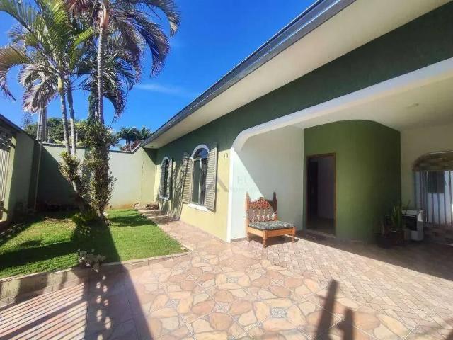 Casa / Sobrado para Venda em Londrina/PR São Vicente 3 Quartos