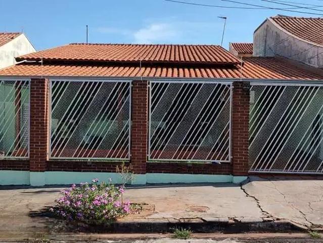 Casa / Sobrado para Venda em Londrina/PR São Pedro 2 Quartos