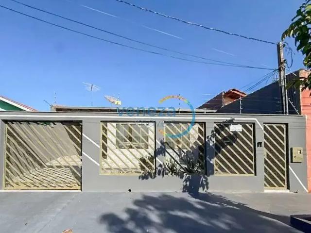 Casa / Sobrado para Venda em Londrina/PR São Pedro 3 Quartos