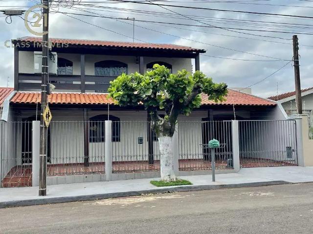 Casa / Sobrado para Venda em Londrina/PR São Pedro 3 Quartos
