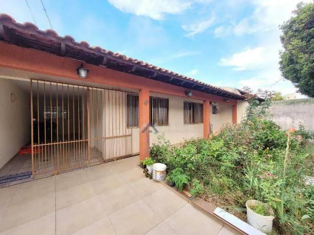 Casa / Sobrado para Venda em Londrina/PR Sabará I 3 Quartos