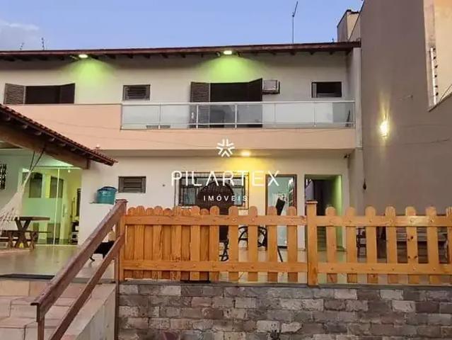 Casa / Sobrado para Venda em Londrina/PR San Fernando 4 Quartos