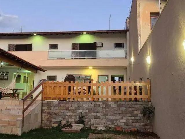 Casa / Sobrado para Venda em Londrina/PR San Fernando 5 Quartos
