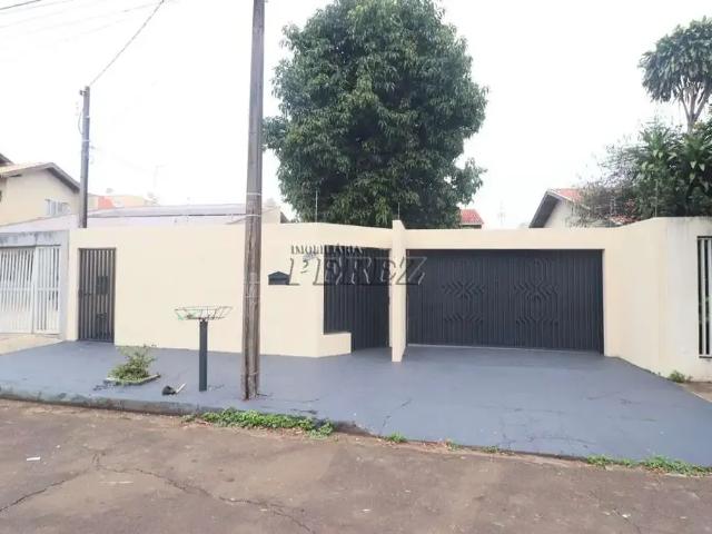 Casa / Sobrado para Venda em Londrina/PR San Fernando 2 Quartos