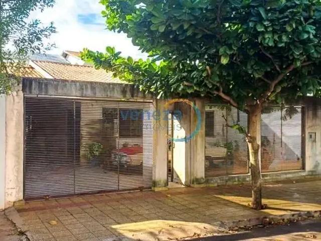 Casa / Sobrado para Venda em Londrina/PR Santa Mônica 4 Quartos