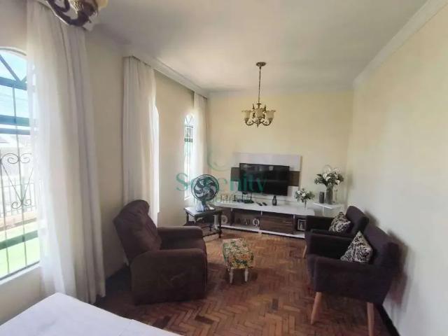Casa / Sobrado para Venda em Londrina/PR Santa Mônica 3 Quartos