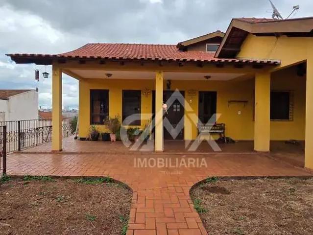 Casa / Sobrado para Venda em Londrina/PR Santa Mônica 3 Quartos