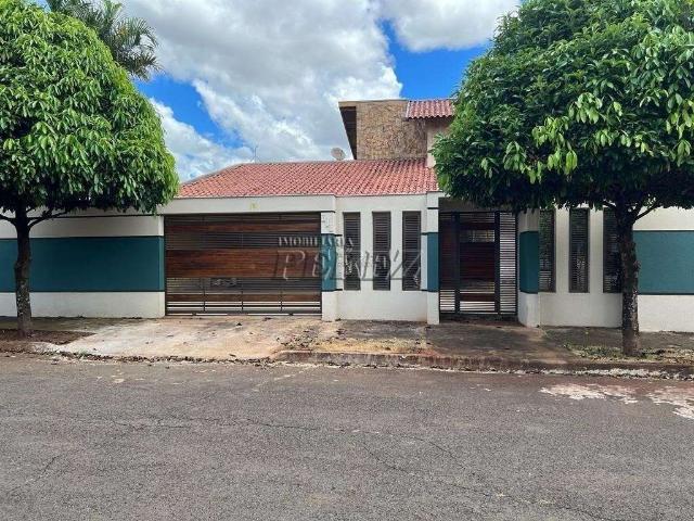 Casa / Sobrado para Venda em Londrina/PR Santa Mônica 3 Quartos